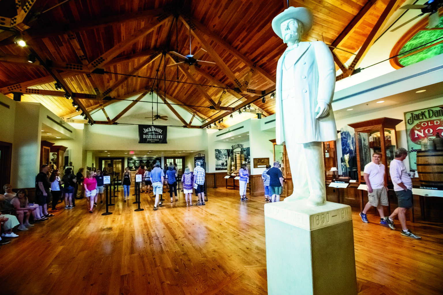 Tennessee Traditions: Chattanooga to Lynchburg - Jefferson Tours and ...